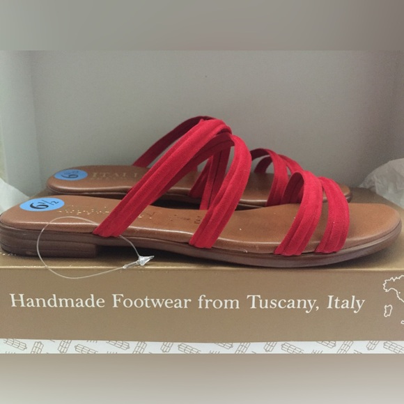 Italian Shoemakers | Shoes | Nwt Italian Shoemakers Red Strappy Sandals ...